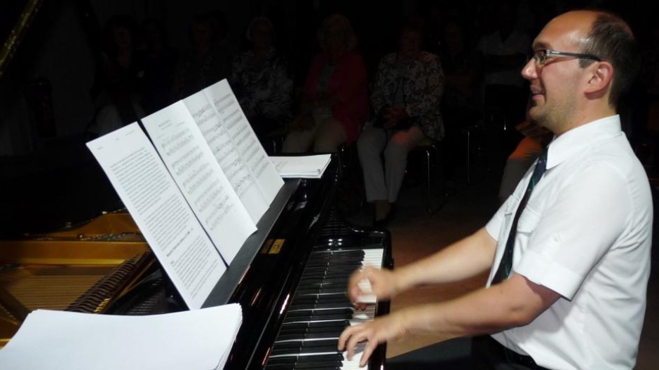 Prof. Adrian Suciu (Austria) - Pianist, Conductor, Organist - Festival ...