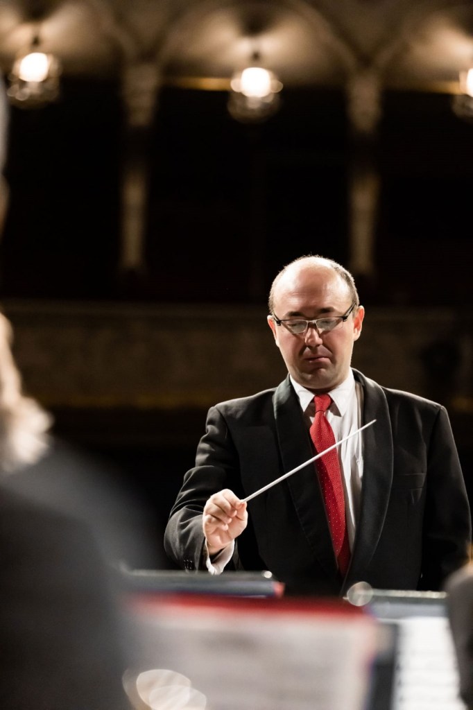 Prof. Adrian Suciu (Austria) - Pianist, Dirijor, Organist - Festival 4 Arts